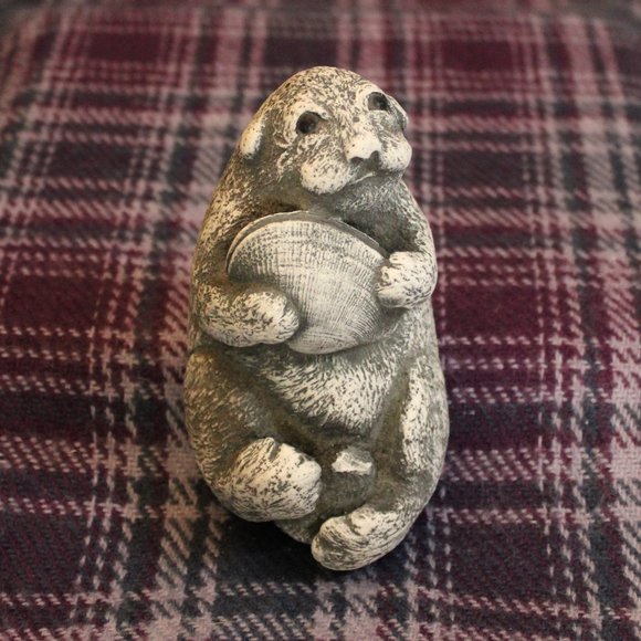 Accents | Alaska Ash Redoubt Volcano Bekkah Otter Figurine | Poshmark